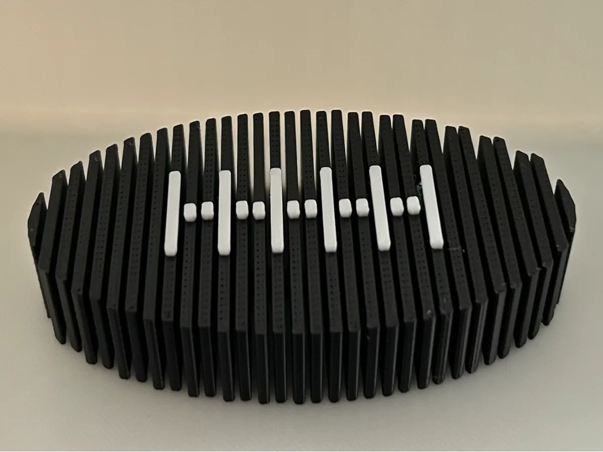 Quantum Football Fidget - Free 3D Print Model - MakerWorld
