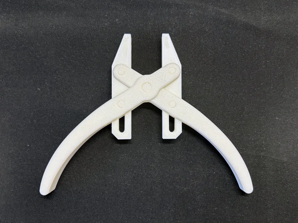 Parallel Pliers by Elfinmask MakerWorld: Download Free 3D Models