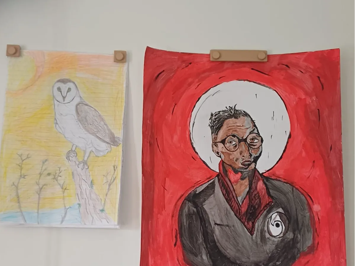 Drawing holder - Free 3D Print Model - MakerWorld