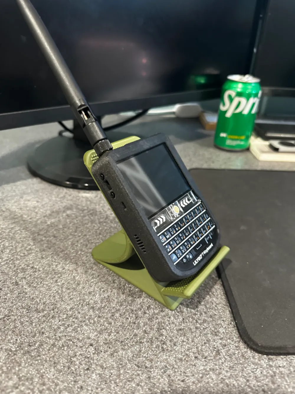 Lilygo T-Deck Case Remixed by PewsNPizza - MakerWorld