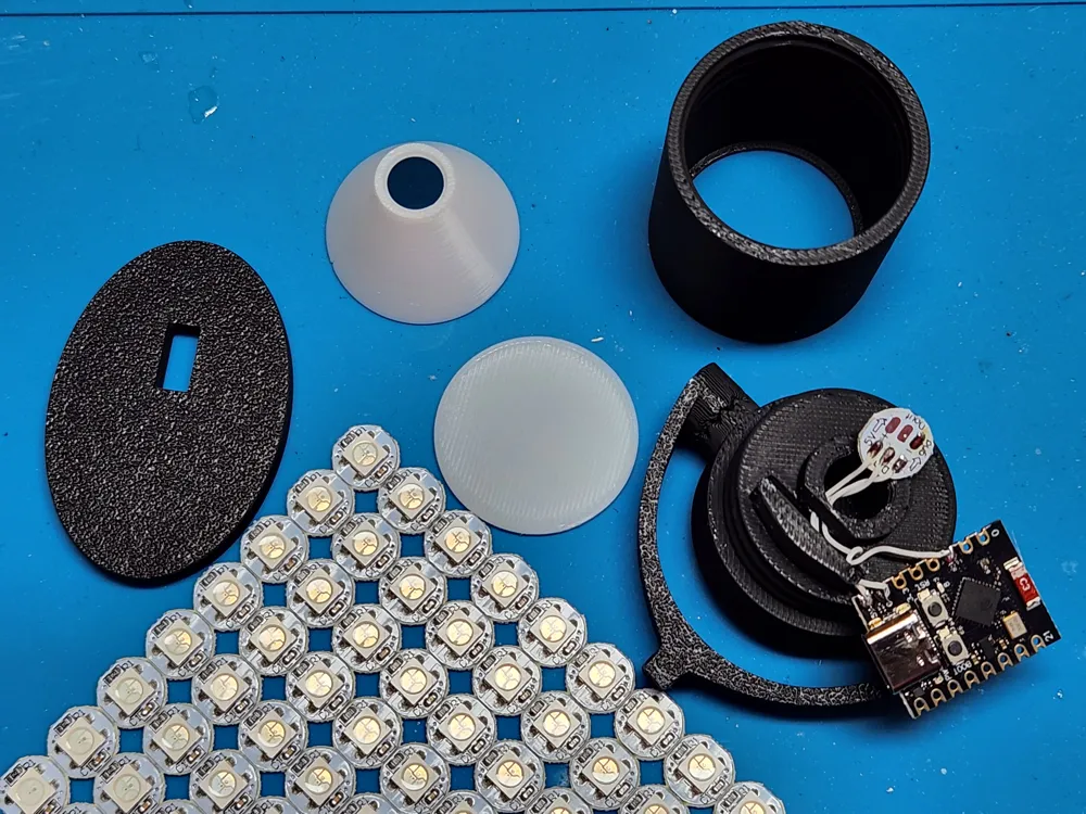 Mini Spotlight halogen. Remotely controlled! by Keralots MakerWorld ...