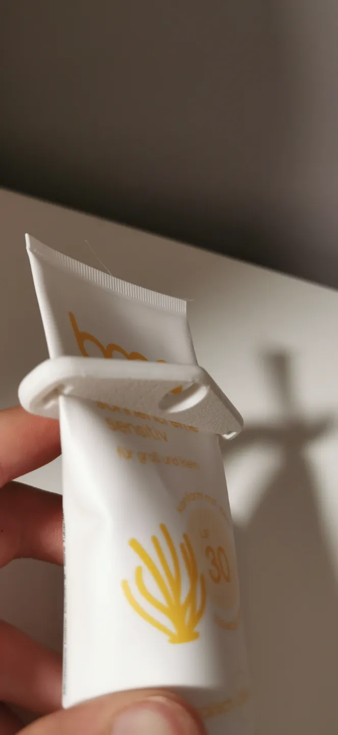 Tube squeezer - Free 3D Print Model - MakerWorld