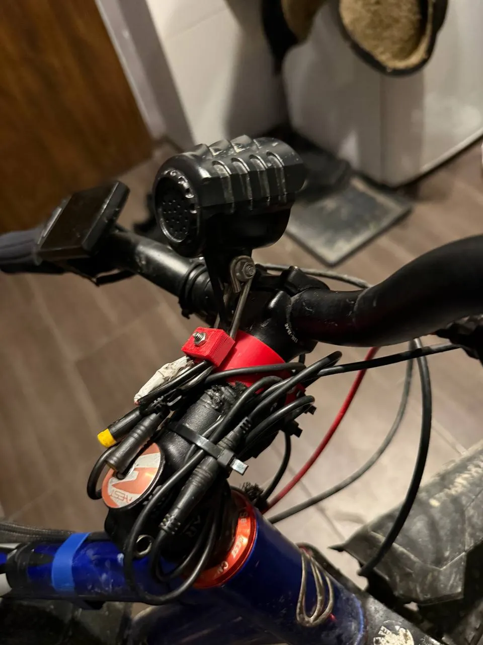 Bafang light mount with cable management by Damianx9x MakerWorld ...