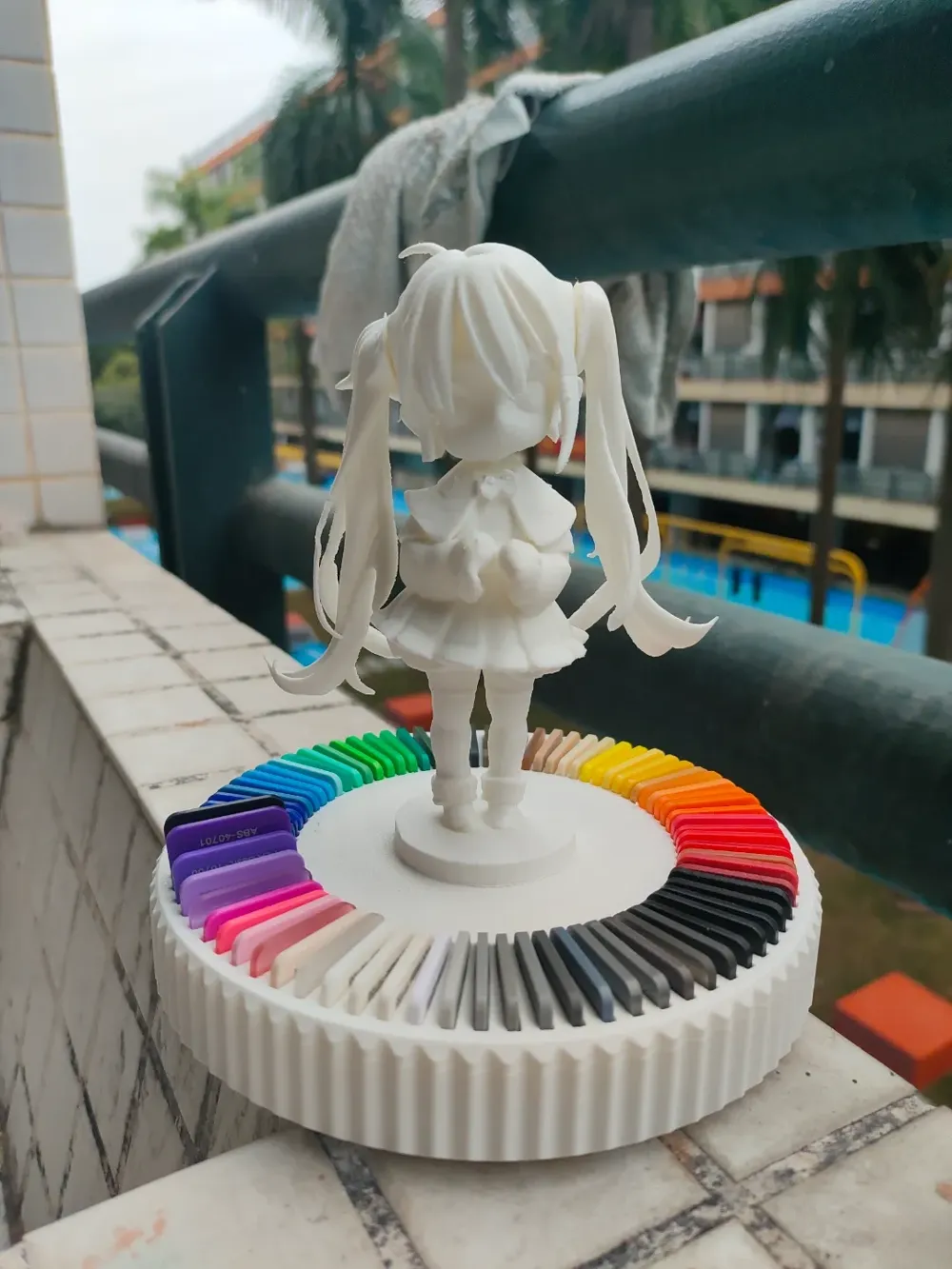 Custom Hatsune Miku -- Self-taught Modeling and Parting -- Full of ...