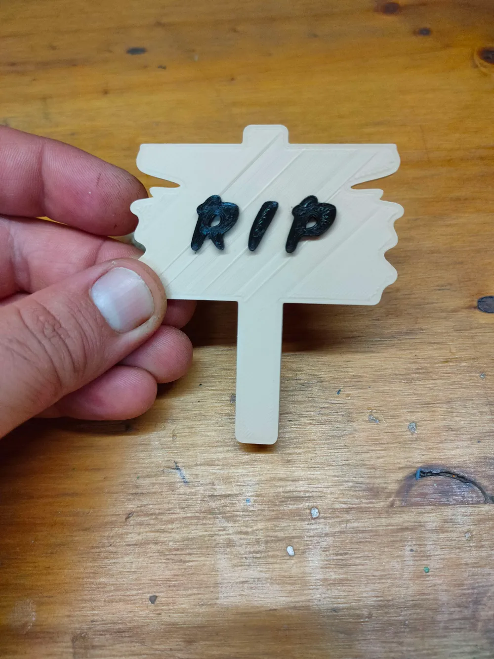 RIP plate by tr3dcreations - MakerWorld