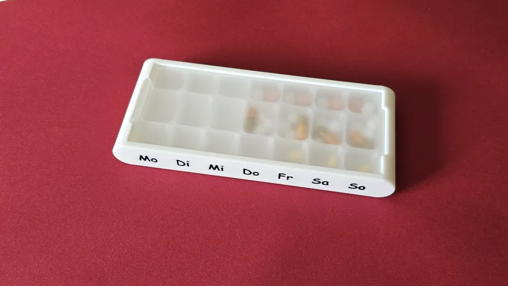 Compact Pill Box for One Week by ZiMADE MakerWorld: Download Free 3D Models