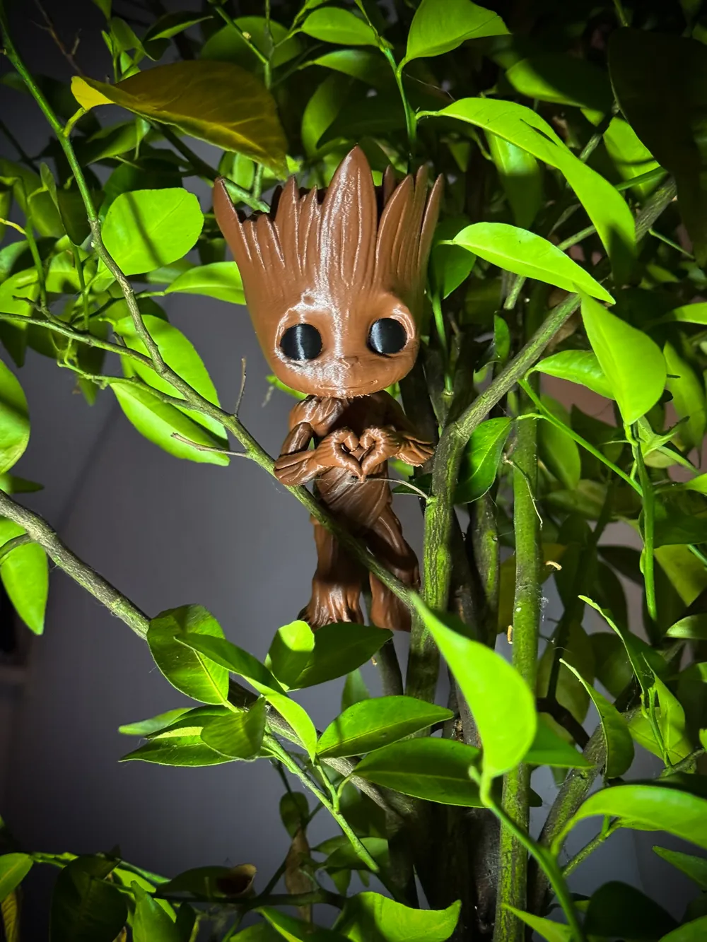 Loving Groot - Free 3D Print Model - MakerWorld