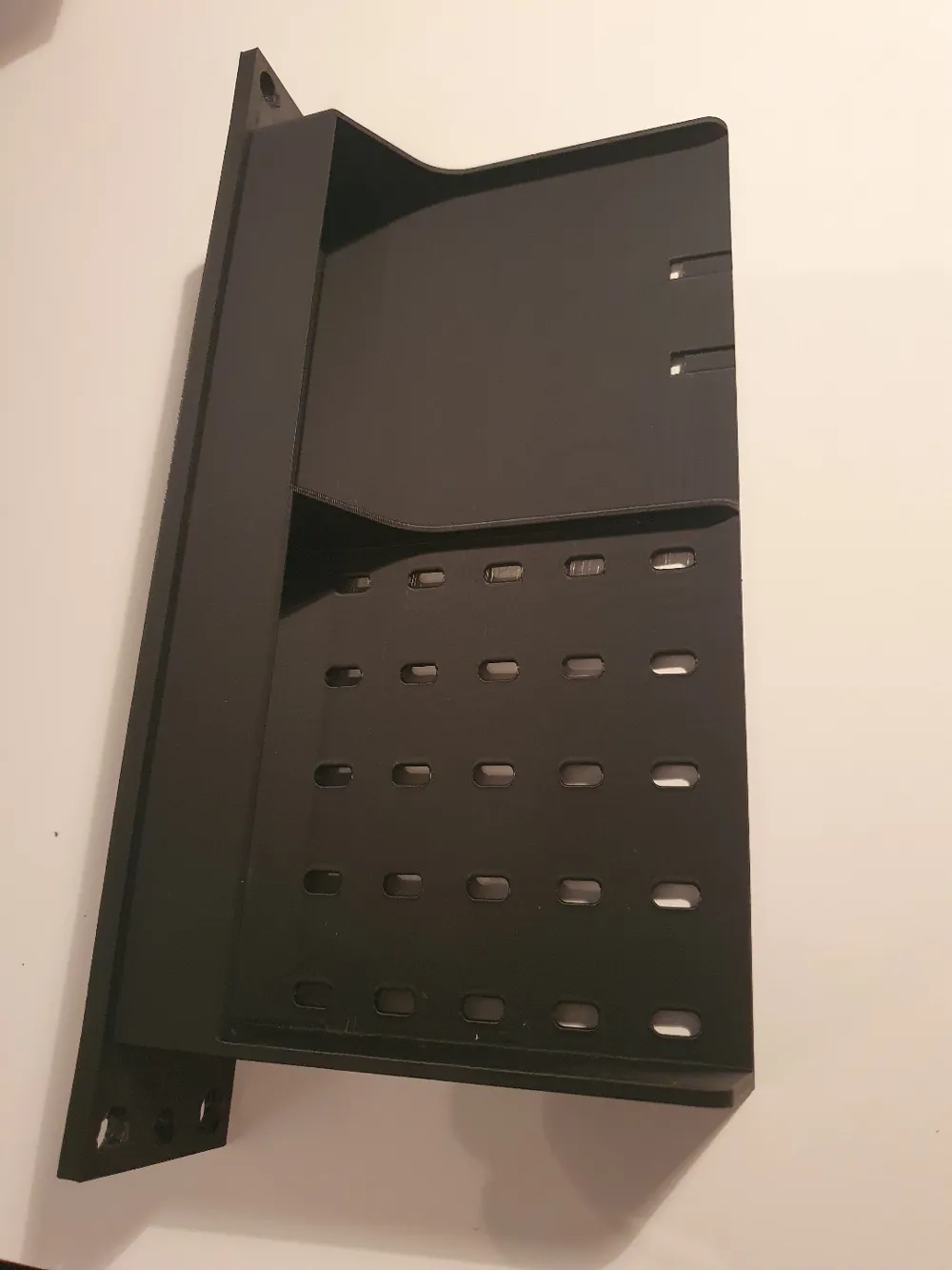 10-Inch Rack Panel for Netgear GS305 + Mounting Area by ThWi MakerWorld ...