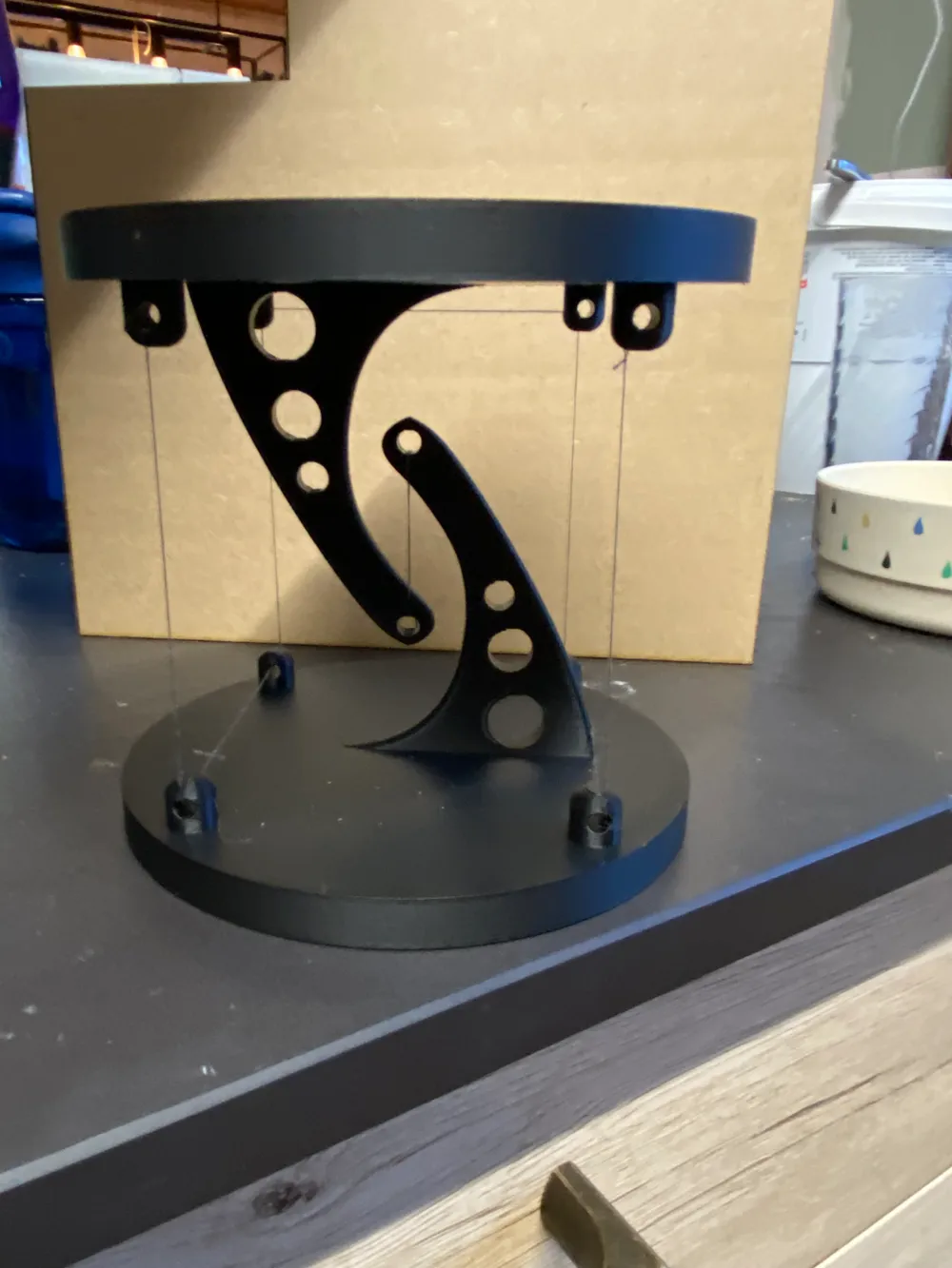 Floating table - Free 3D Print Model - MakerWorld