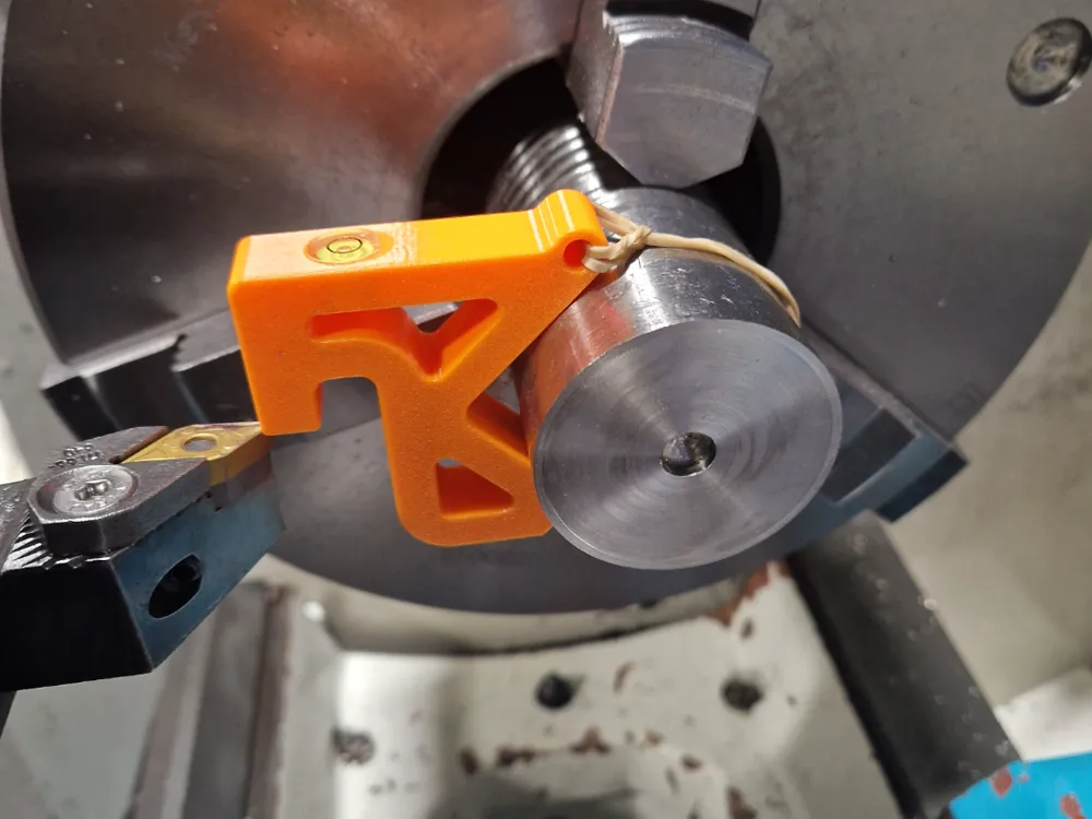 Lathe tool alignment device by Blangi - MakerWorld