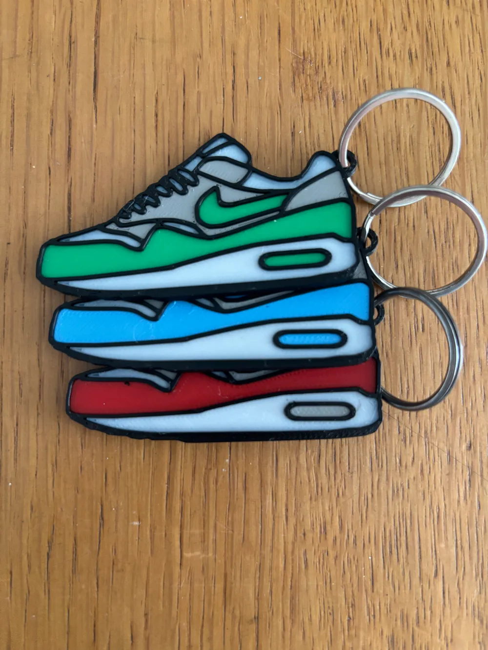 Nike Air Max 1 keychain by RoMakes3D - MakerWorld