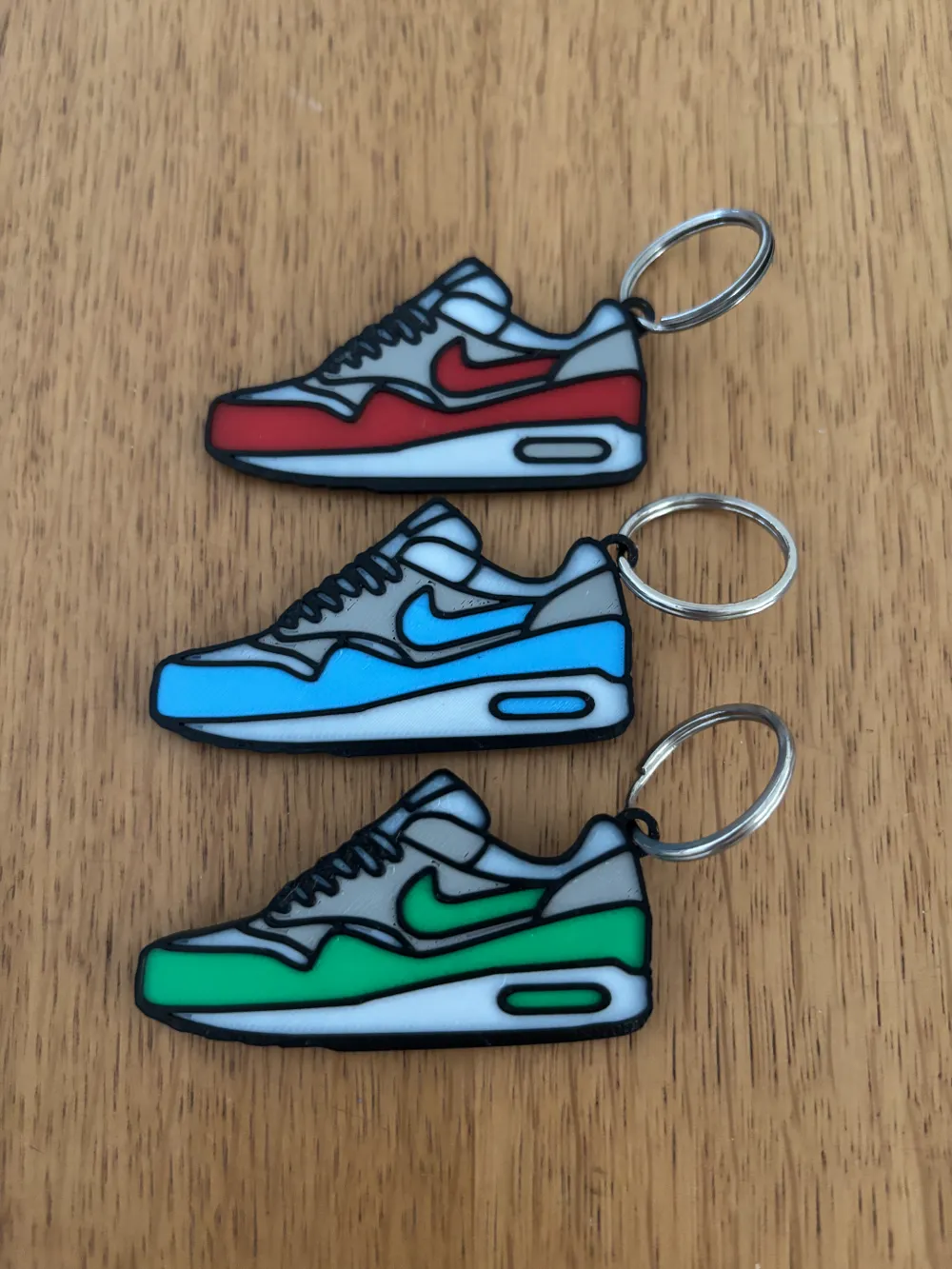 Nike Air Max 1 keychain by RoMakes3D - MakerWorld