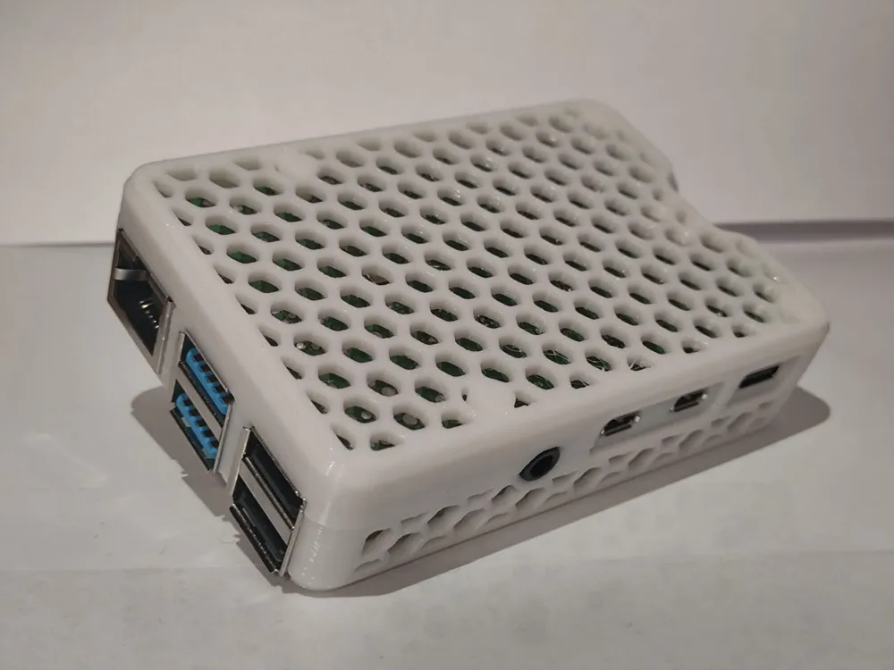 Raspberry Pi 4 Pwnagotchi case Waveshare Eink 2.13 - Free 3D Print ...