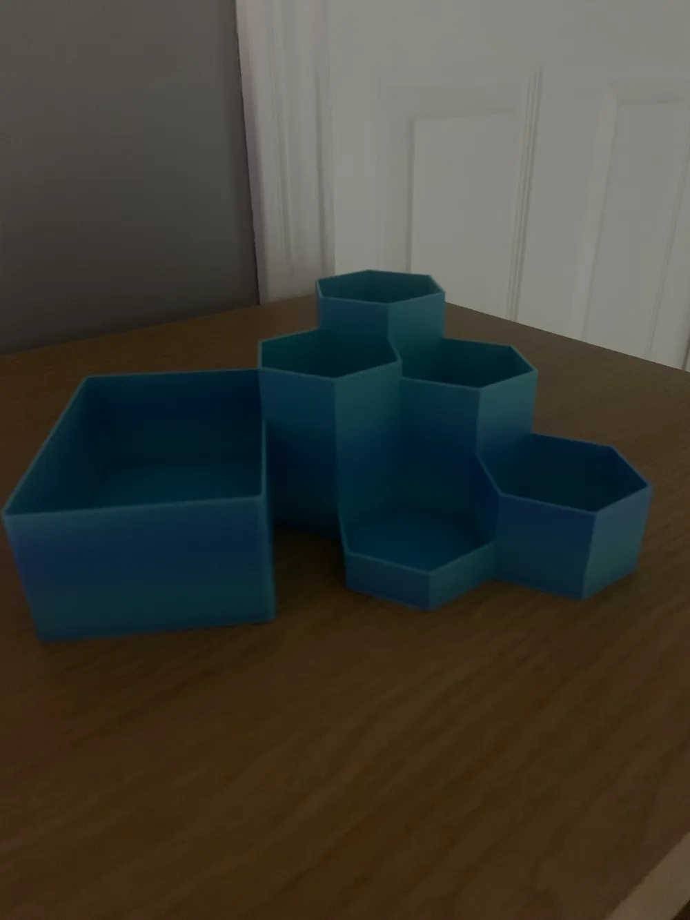 Hexagonal Desk Organizer With Sticky Note Holder by 3D printing Nerd ...