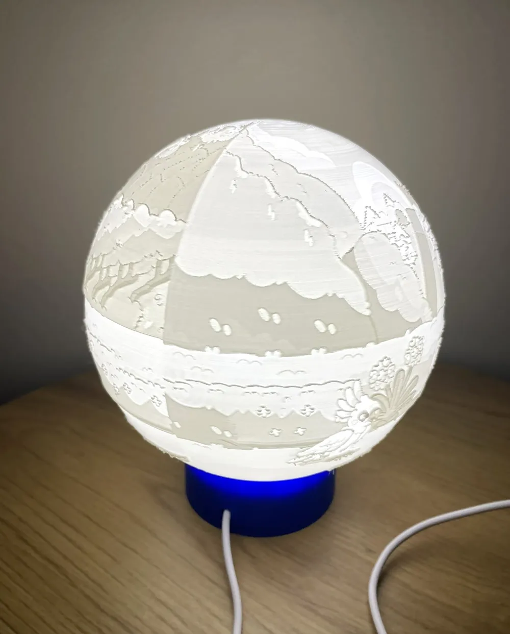 Bluey Themed Lamp (MH001 LED Insert) - Free 3D Print Model - MakerWorld