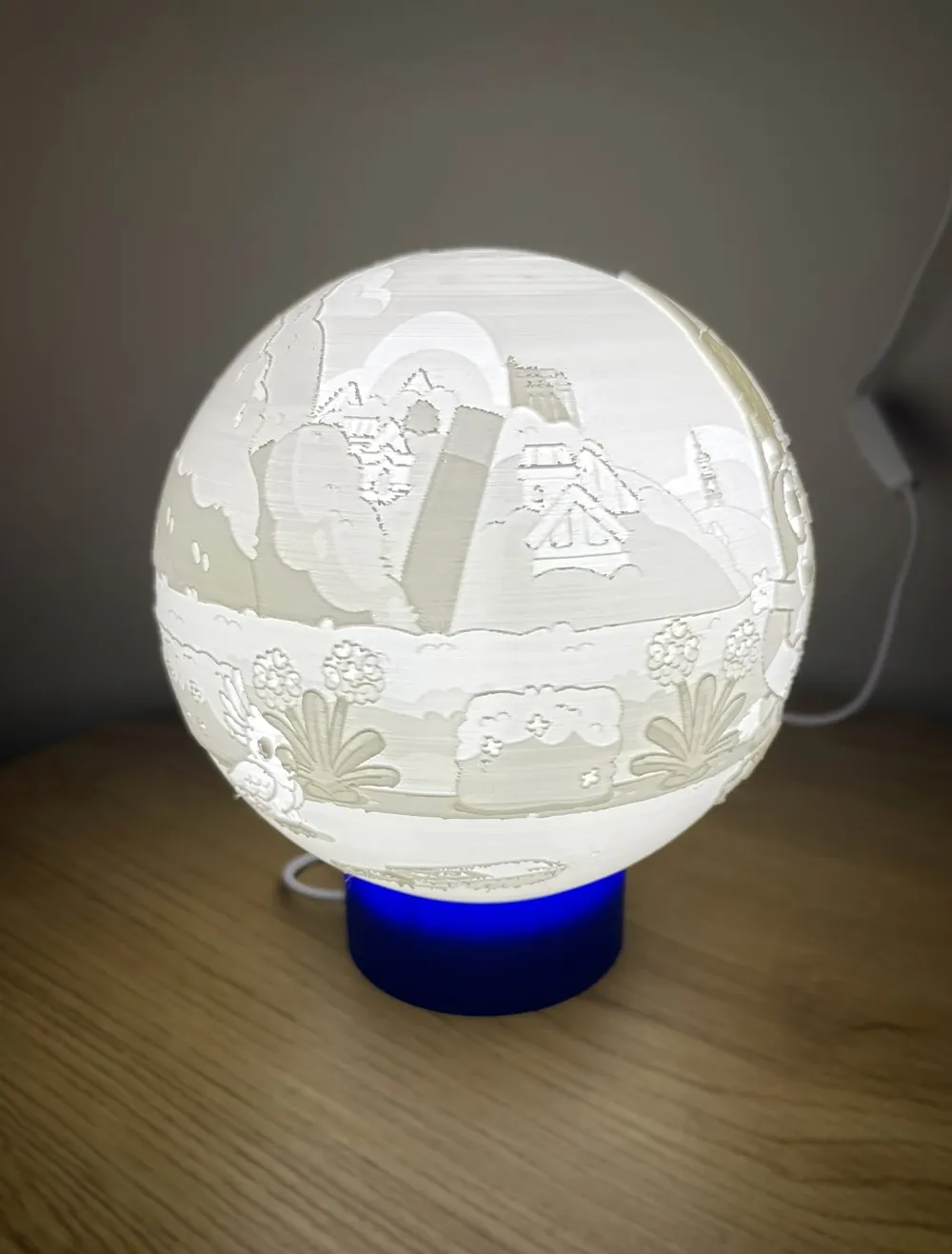 Bluey Themed Lamp (MH001 LED Insert) - Free 3D Print Model - MakerWorld