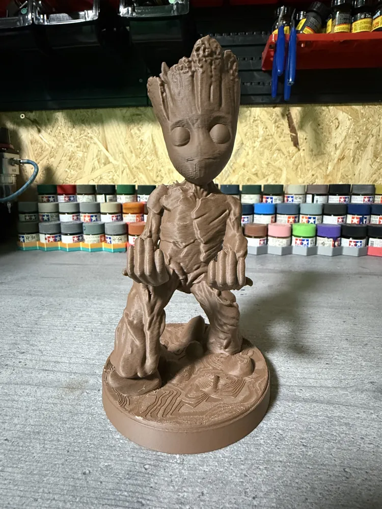 Soporte para mando Baby Groot Remezclado por Talvor MakerWorld ...
