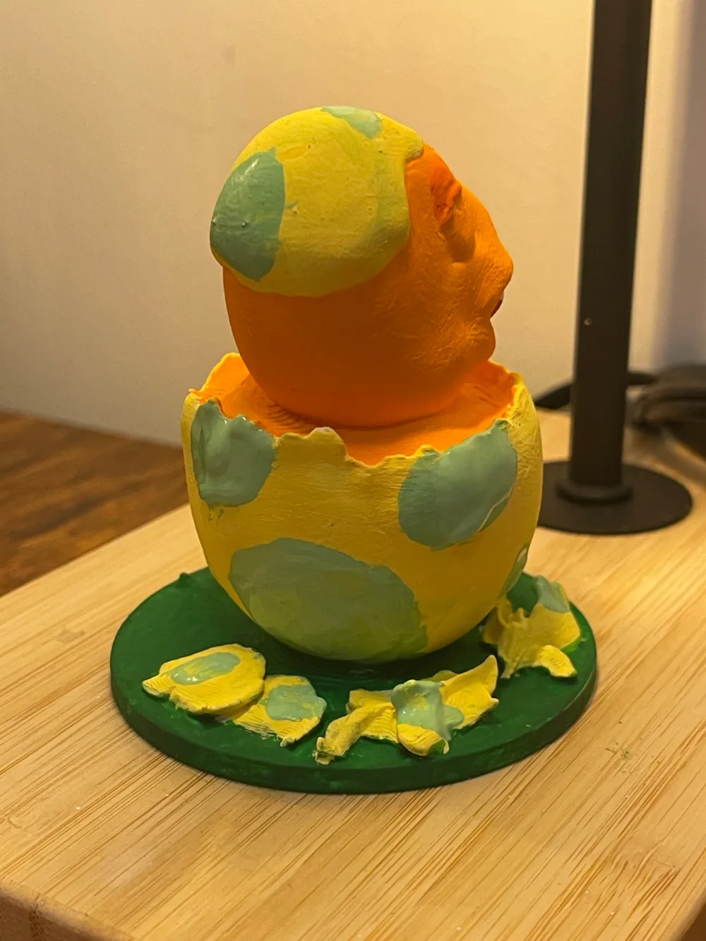 Charmander in Egg (NO SUPPORT) by Gabemakesthings - MakerWorld