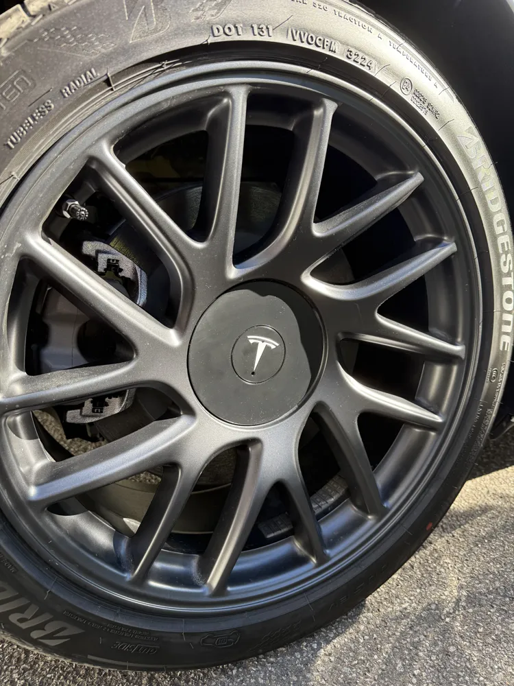 Tesla Model 3 Hubcap (Highland, 18-in wheels) by eriksh MakerWorld ...