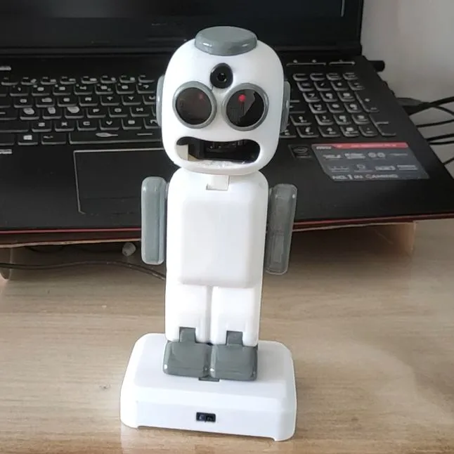 A robot that helps cool noodles by 无恨 - MakerWorld