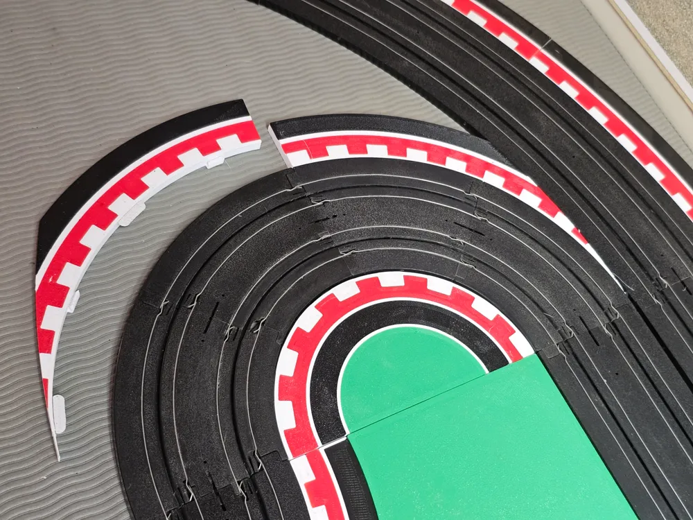 6" outside cut to 18 inside Slot Car Track Border by xcnick - MakerWorld