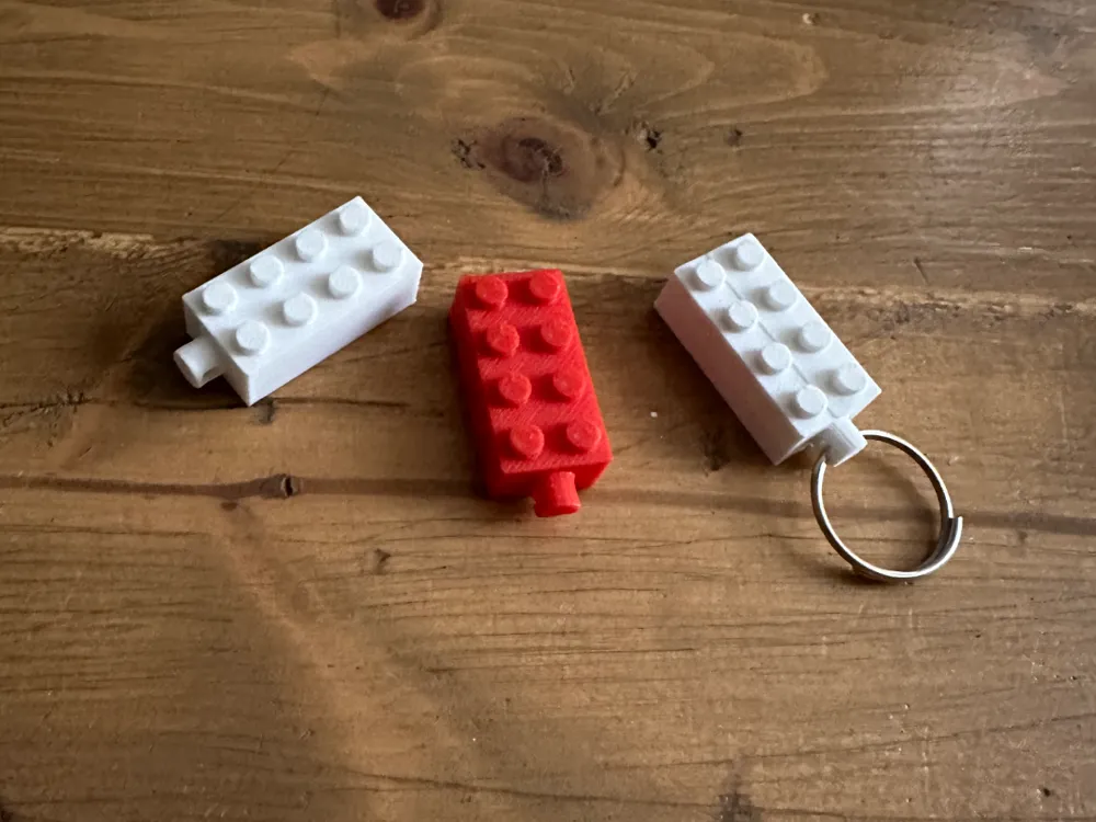 Brick keychain by Lelemento.design - MakerWorld