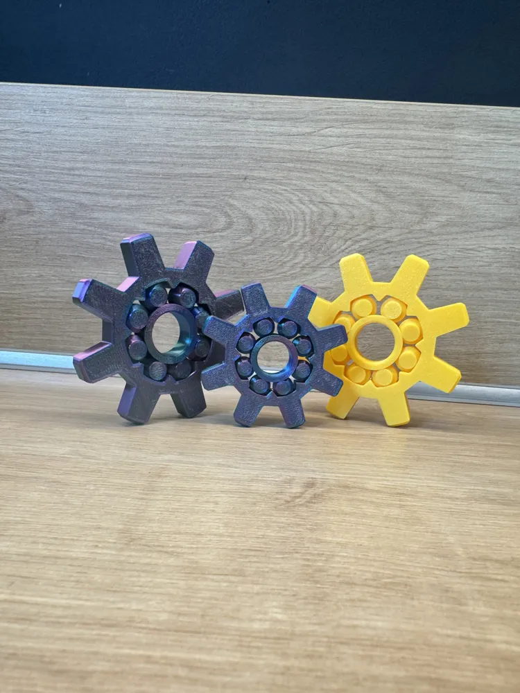 Gear-Style Fidget Spinner - Free 3D Print Model - MakerWorld