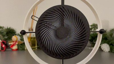 The Moire Clock (Optical illusion clock with 1FPS) by IonutMakerWorld ...