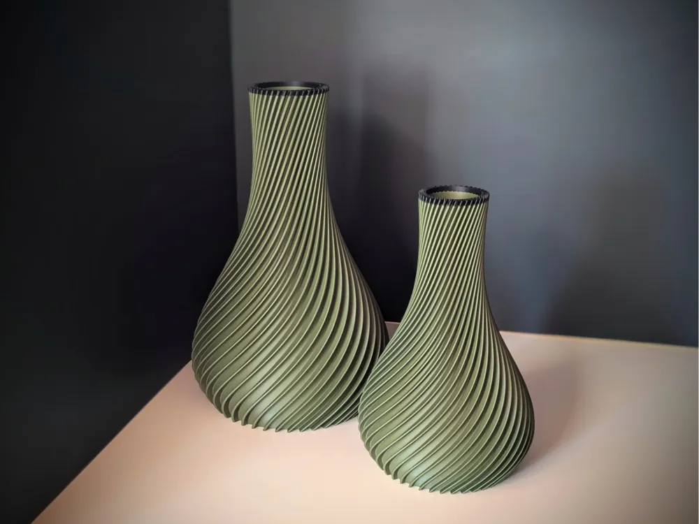 Vase Swirl by Mat3D - MakerWorld