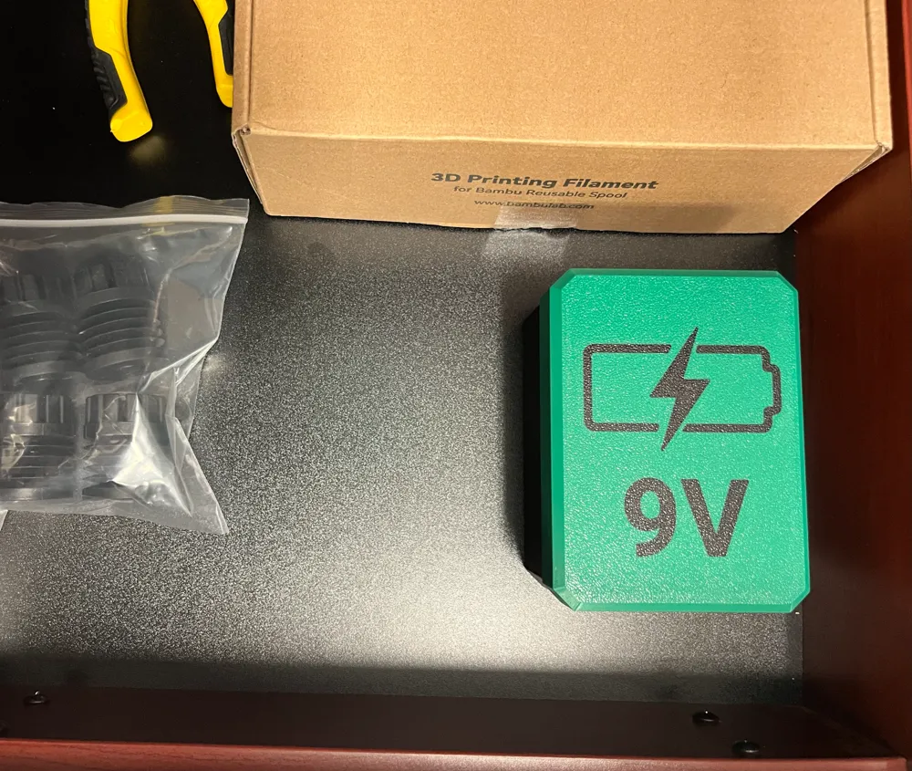 9V Battery Storage Box with Snap Lid Design by 3DWoosh - MakerWorld