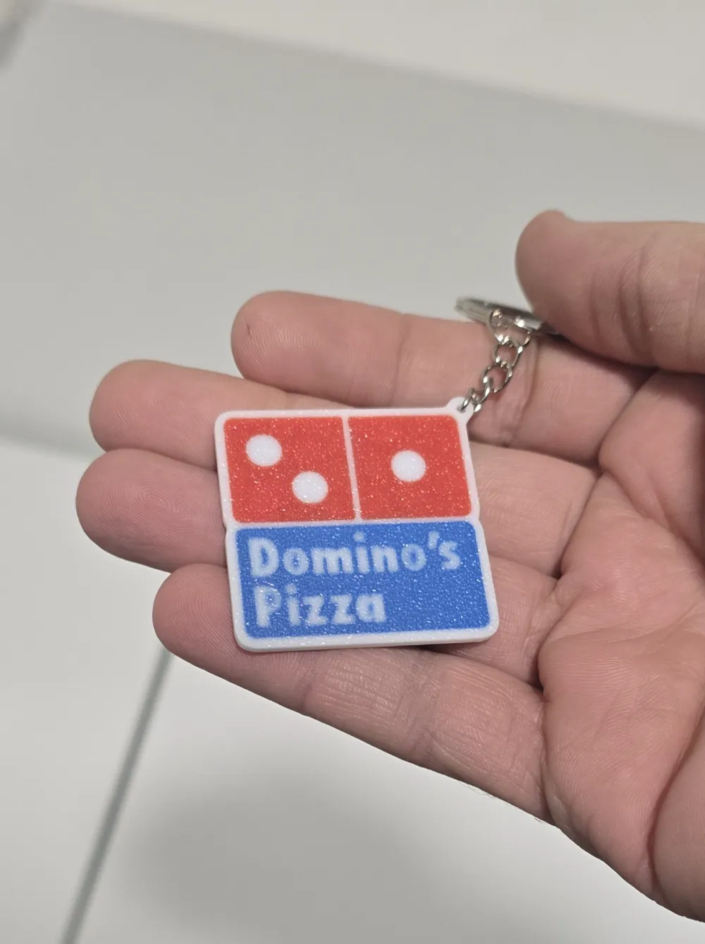 Domino's Pizza Keychain by Polyfly3D - MakerWorld