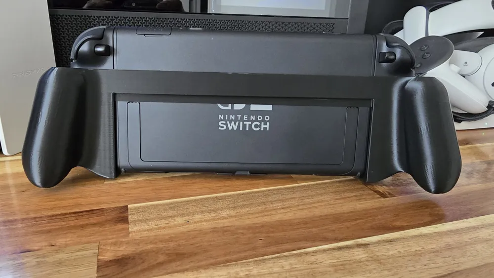 Switch 2 Ergonomic Grips - Dockable - Free 3D Print Model - MakerWorld