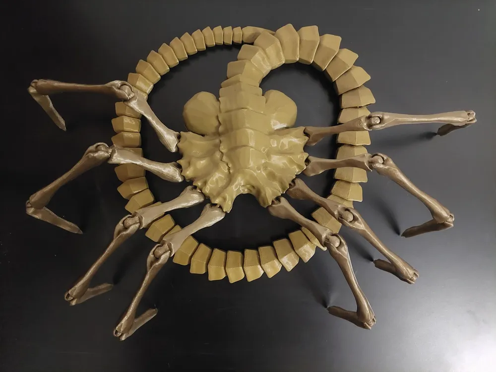 Facehugger Tail (Realistic Version) - Free 3D Print Model - MakerWorld
