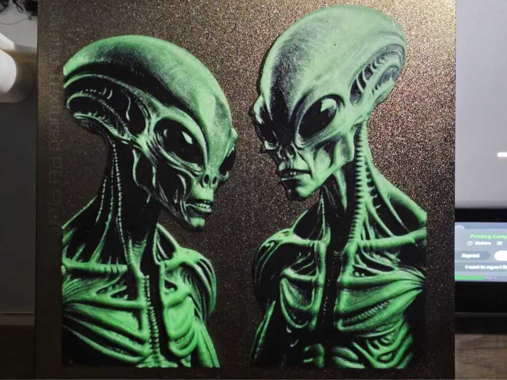 Glow In The Dark Aliens by luke MakerWorld: Download Free 3D Models