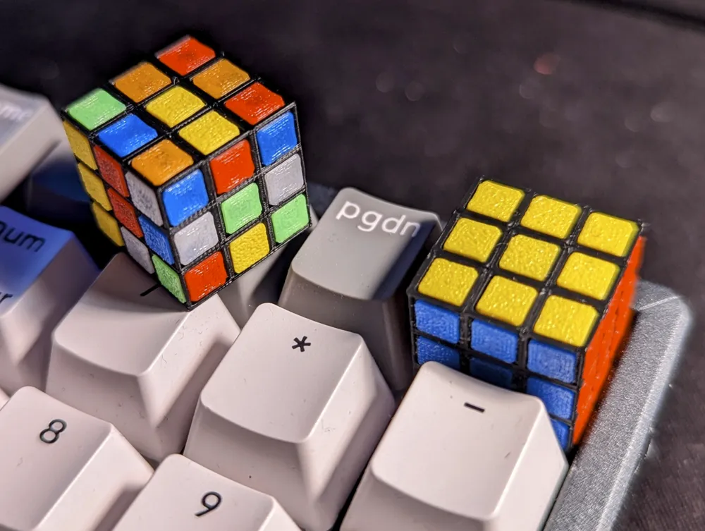 Rubiks Cube Keycap by blecheimer - MakerWorld