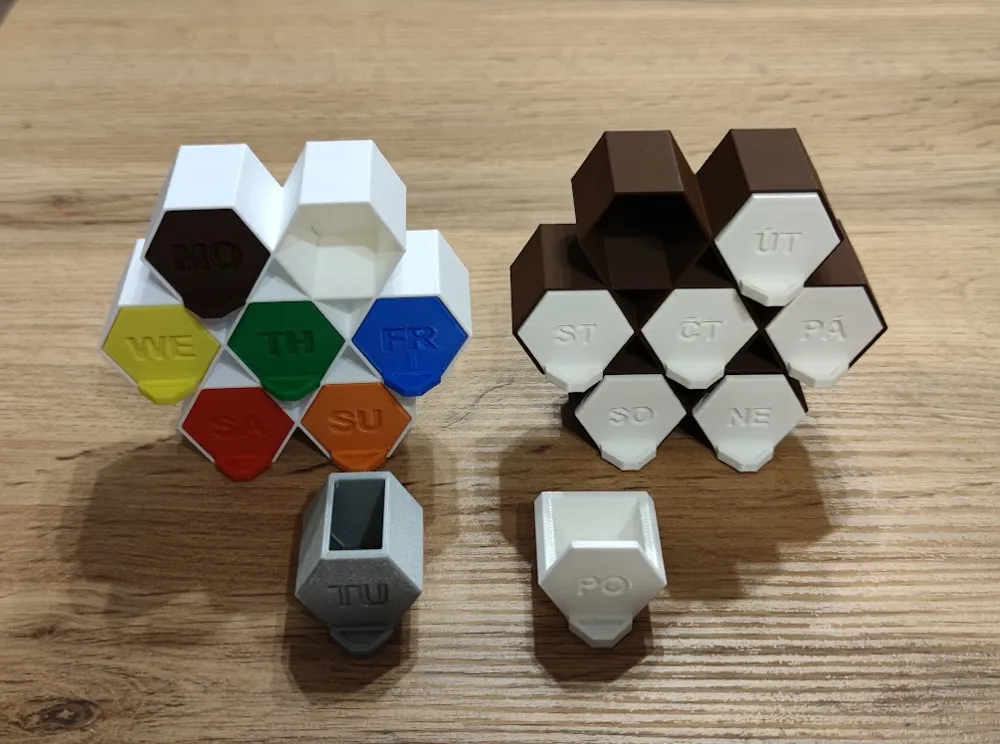 Pill Box Weekly - Sortér na léky - týdenní by motorola2001 - MakerWorld