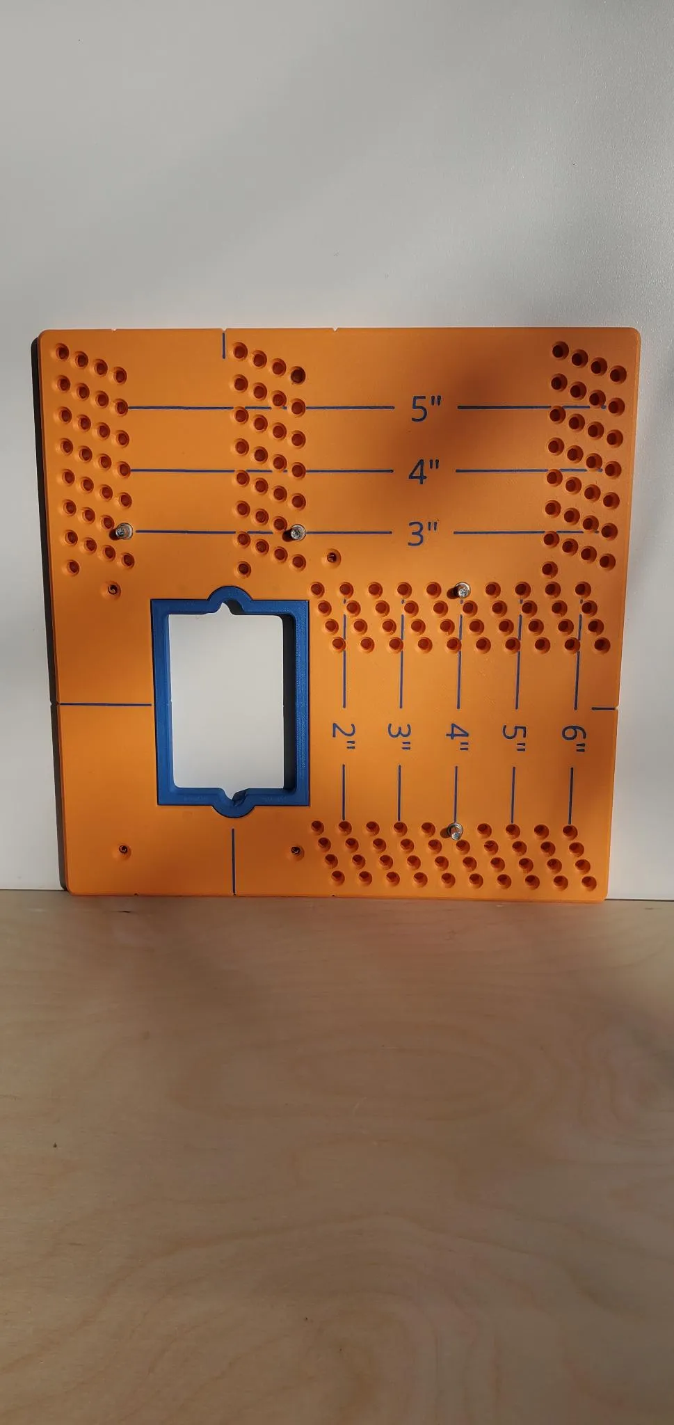 Electric plug routing template by SolidUse MakerWorld: Download Free 3D ...