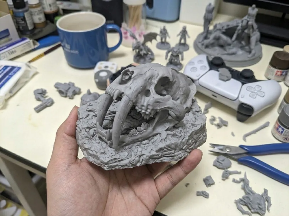 SABER-TOOTHED SKULL FOSSIL - Free 3D Print Model - MakerWorld