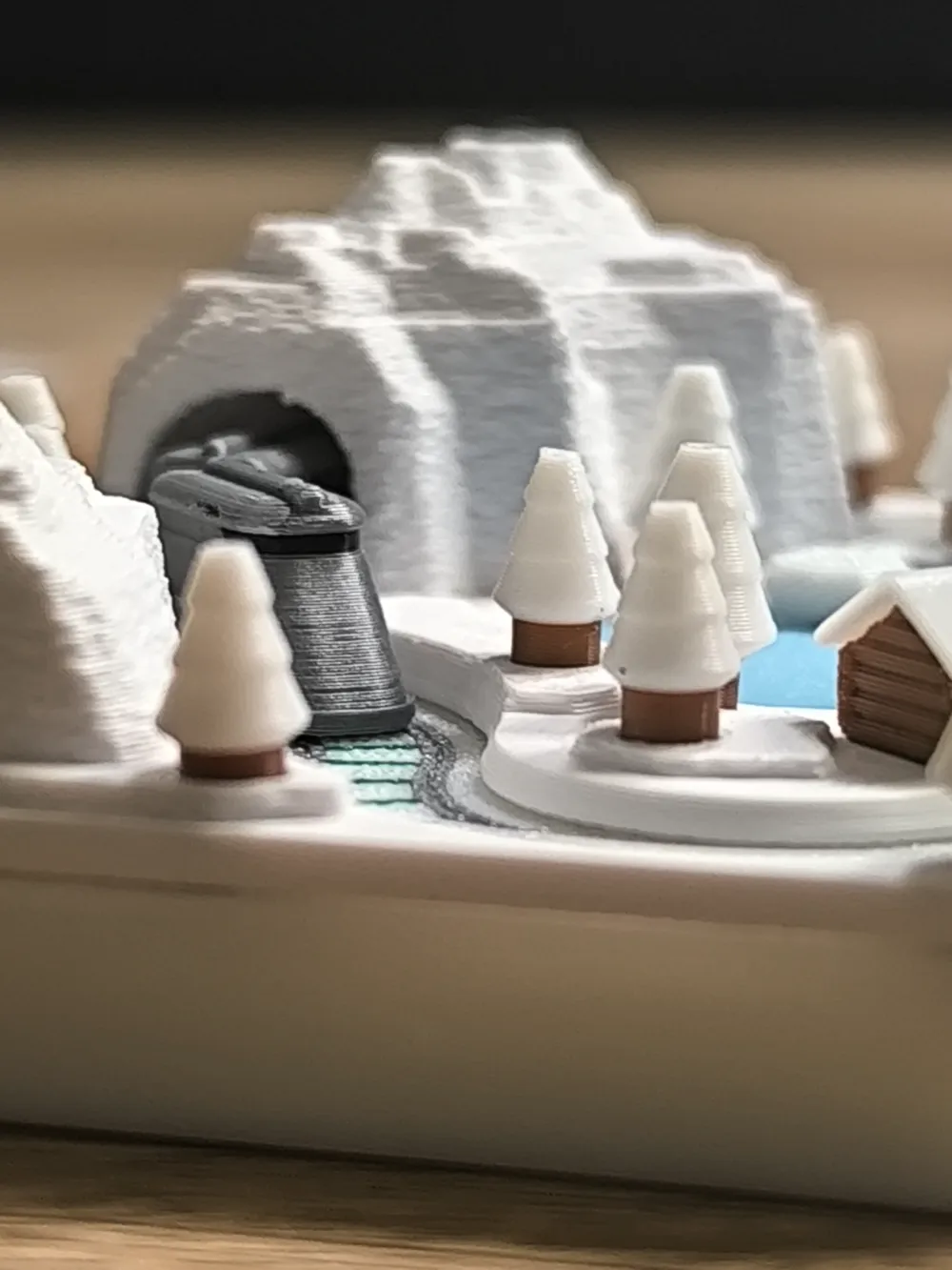 Mini Train - Arctic Diorama (Snowpiercer) by BamBam Design MakerWorld ...