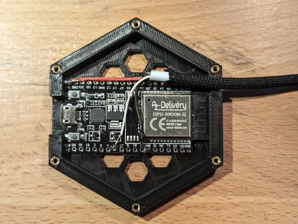 ESP32 case by 3615gregoire - MakerWorld