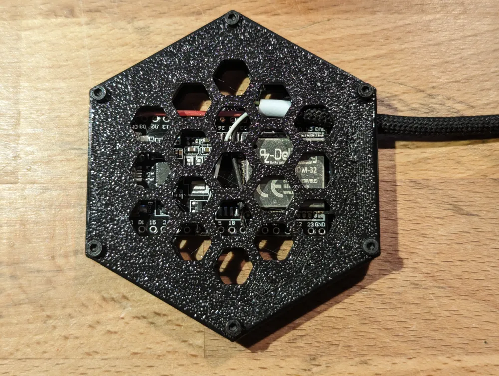 ESP32 case by 3615gregoire - MakerWorld