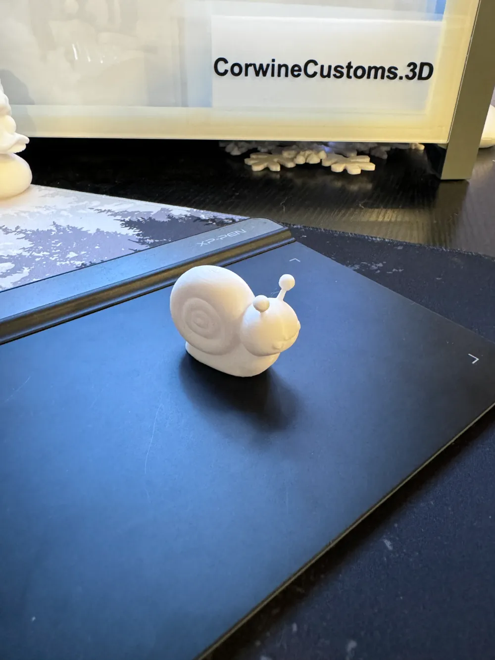 Adorable Snail Model by CorwineCustoms.3D LLC - MakerWorld