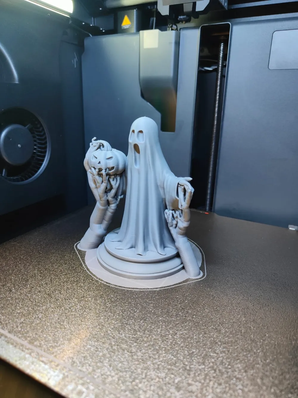 Ghost with Halloween pumpkin by Frenk MakerWorld: Download Free 3D Models