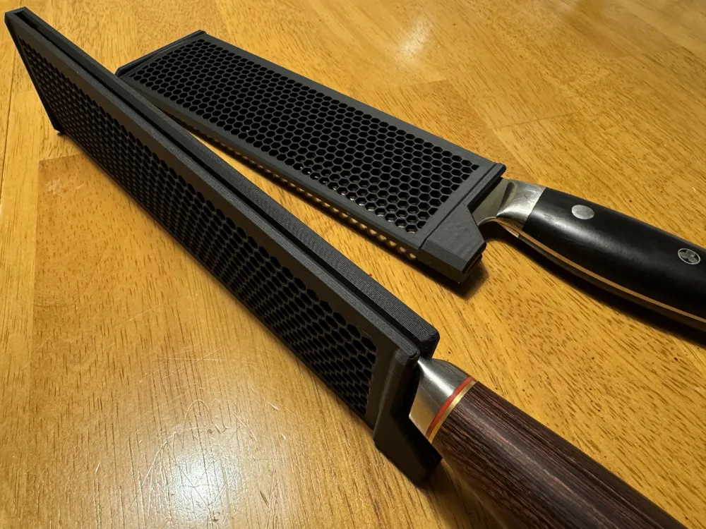 kitchen knife guard for 8" chef knife / 7" santoku - Free 3D Print ...