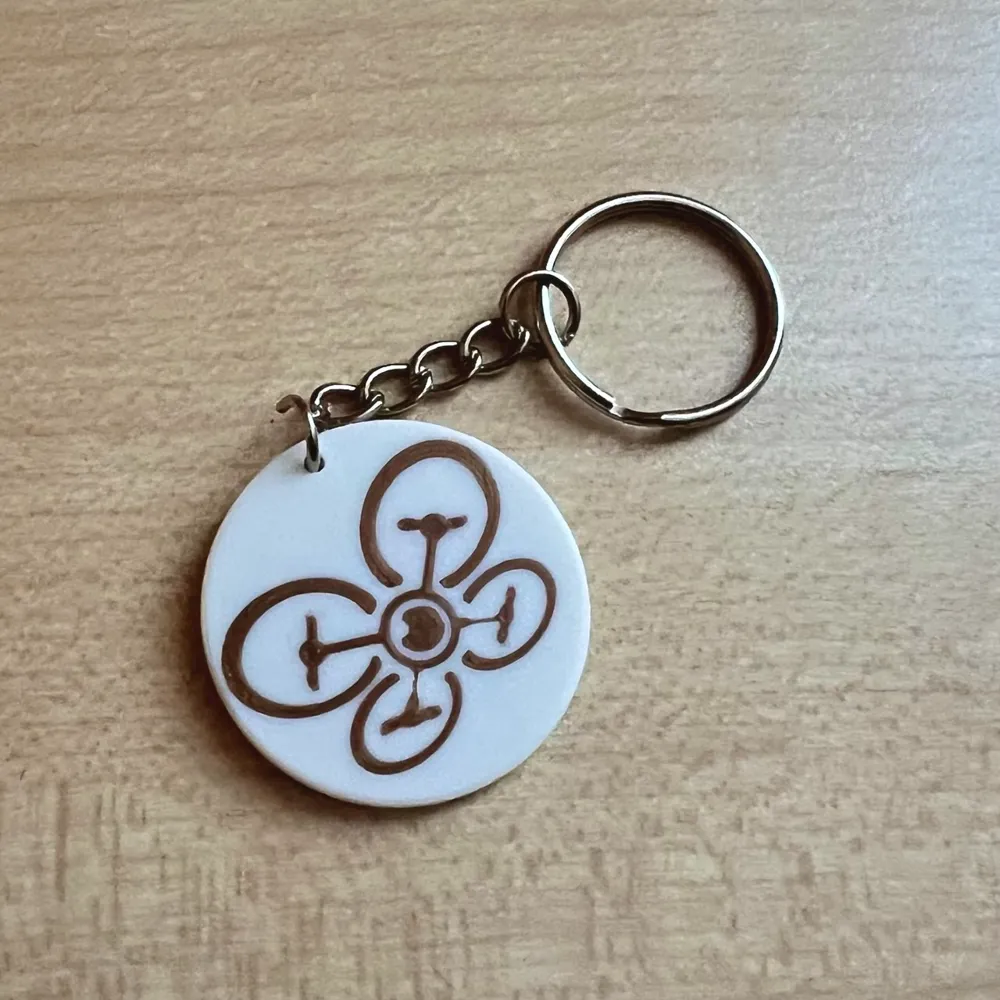 Drone symbol - keychain. by Nirolfix MakerWorld: Download Free 3D Models