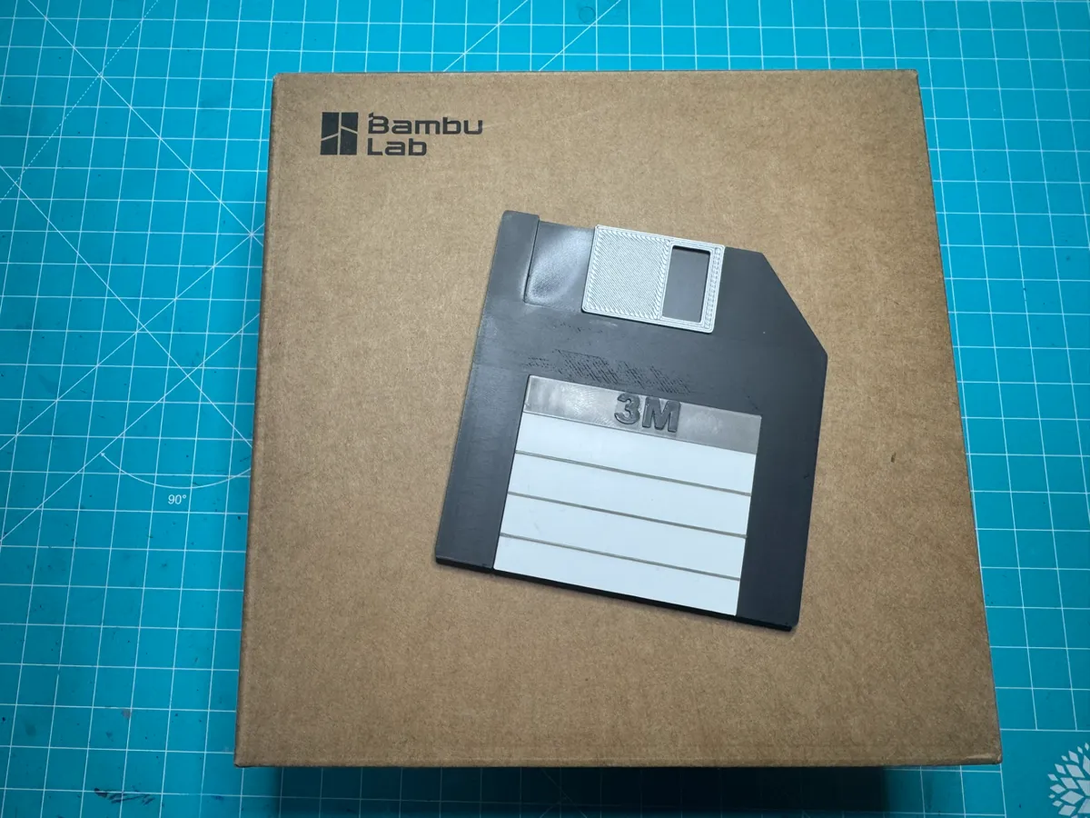 3.5" Floppy Disk (without AMS) only 30g - Free 3D Print Model - MakerWorld