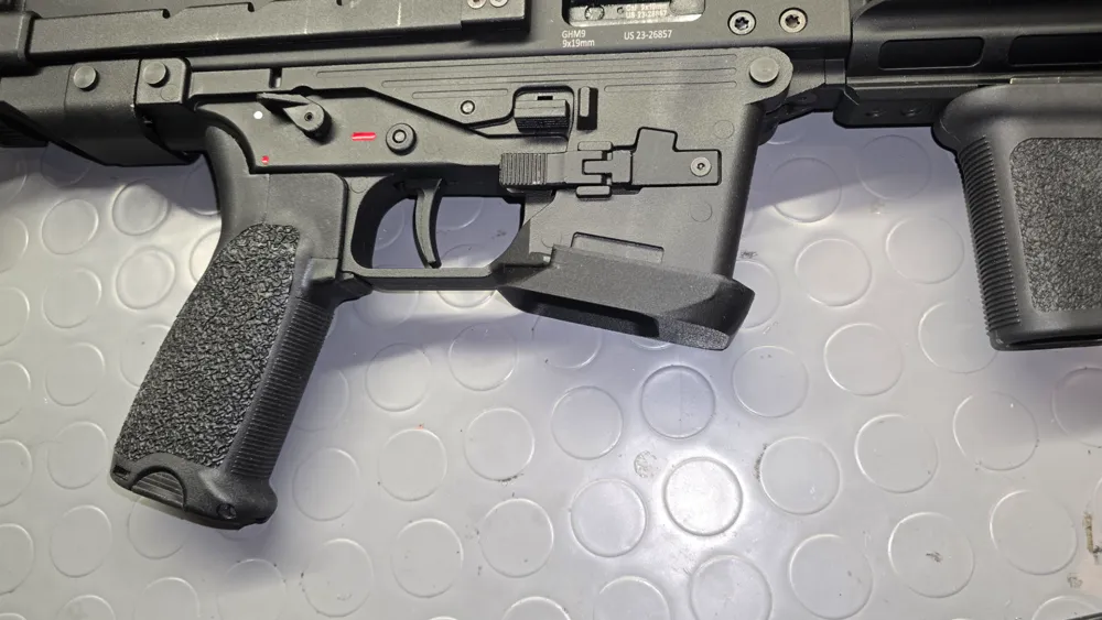 GHM9-G Lambda Defence Magwell V2 - Free 3D Print Model - MakerWorld