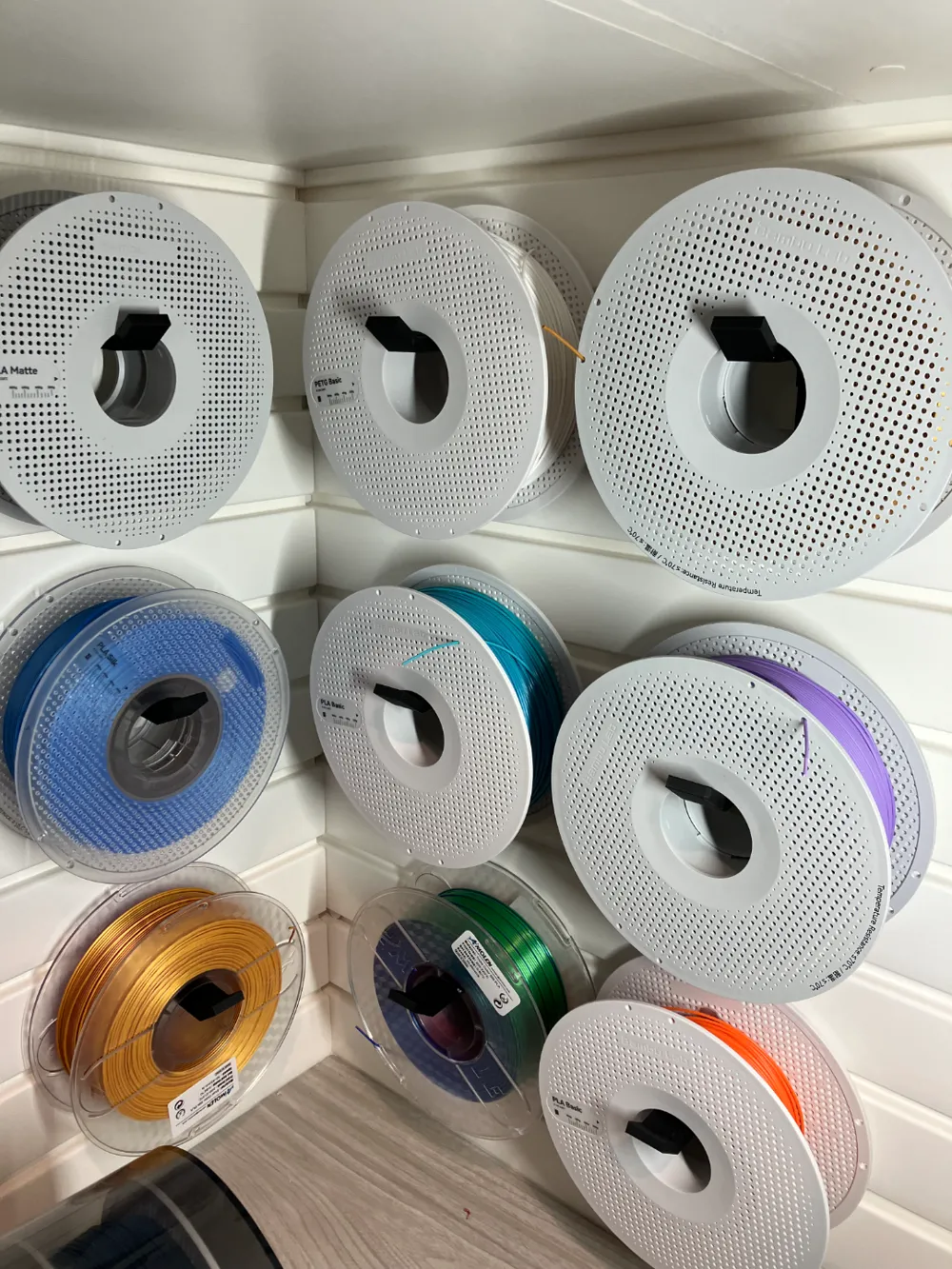 Filament Hanger/Holder - Quick - Strong by Fin3dPrinting - MakerWorld