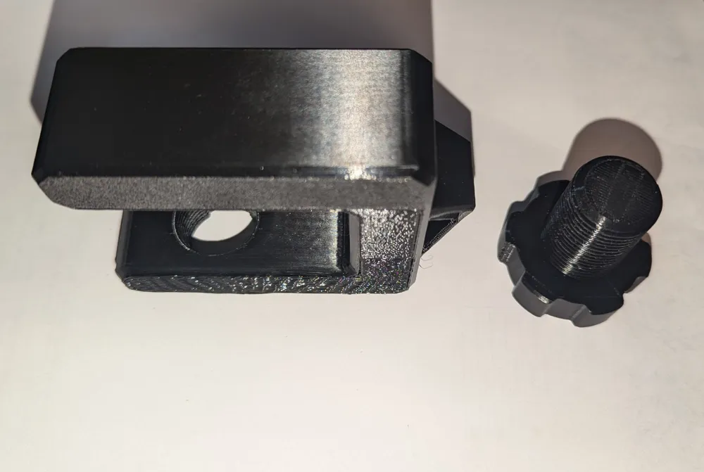 Modular Desk Clamp - Horizontal Mounting Remixed by Snicklefritz ...