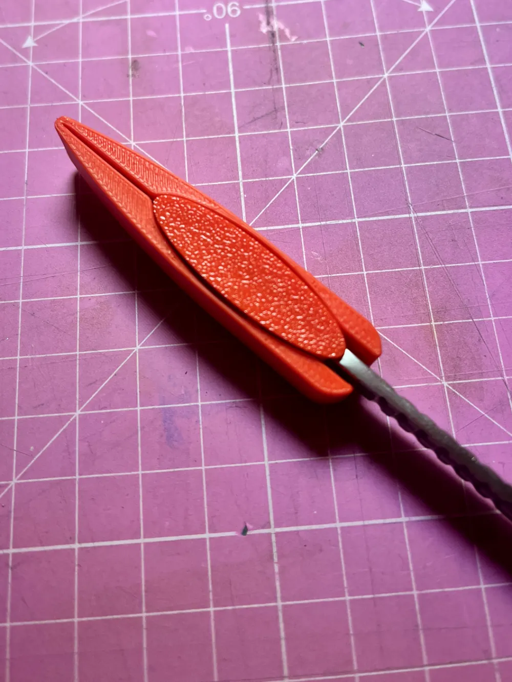 Medical scalpel finger guard + protective sleeve by txtrprn MakerWorld ...